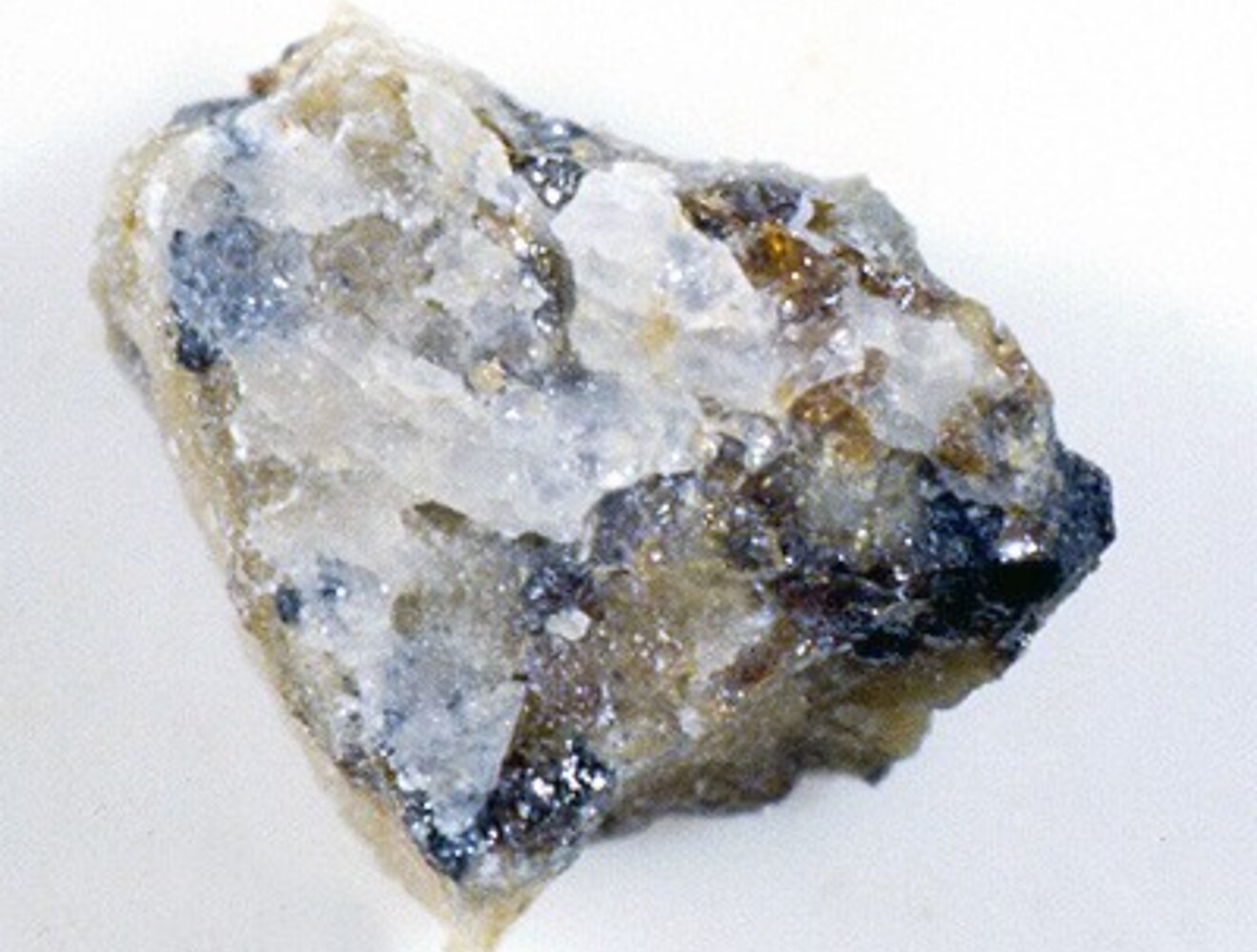 Vitimite: Mineral information, data and localities.