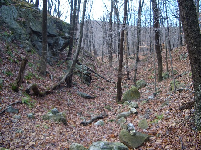 Lake Valhalla Quarry (Gordon's Crystalline Limestone Quarry), Montville ...