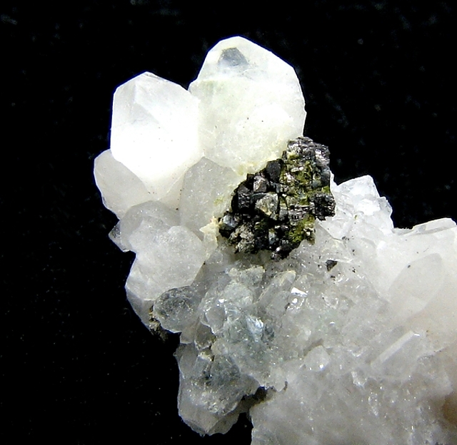 Sulvanite, Calcite