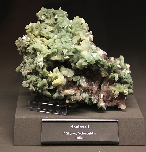 Sakur (Shakur; Chakur; Sakhur), Sangamner, Ahilyanagar District ...