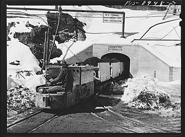 Stillwater Complex, Montana, USA