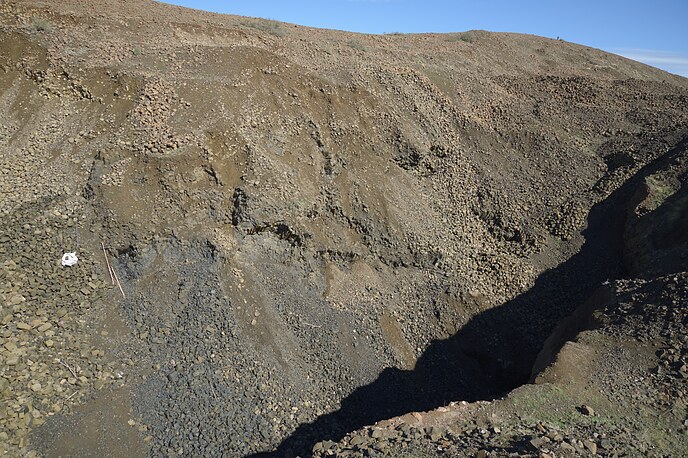 Copyright © Amir Akhavan