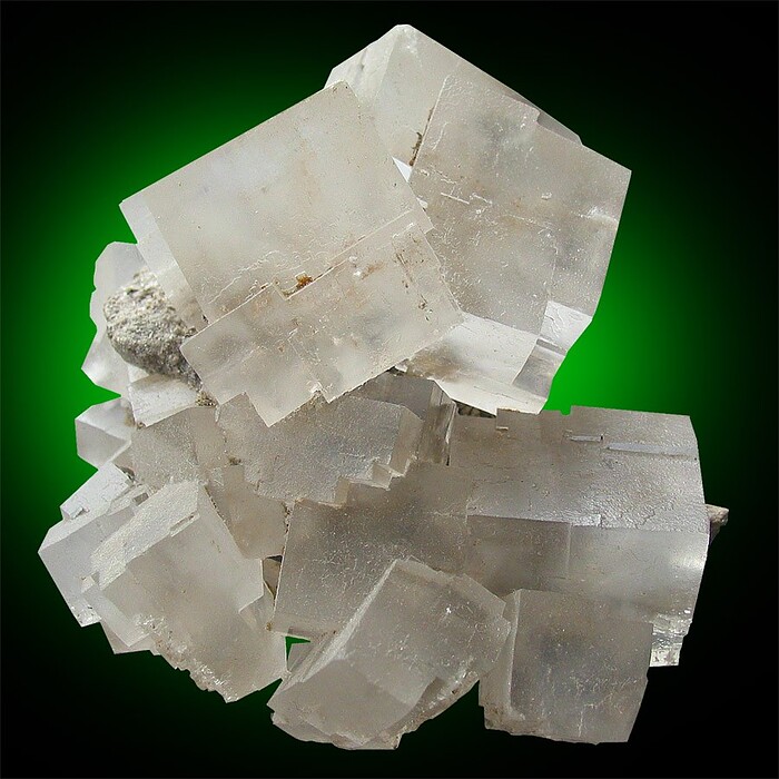 Halite: Mineral information, data and localities.