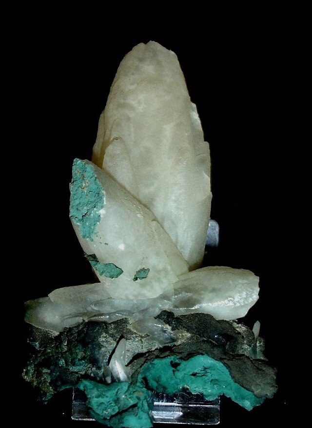 Calcite, Celadonite