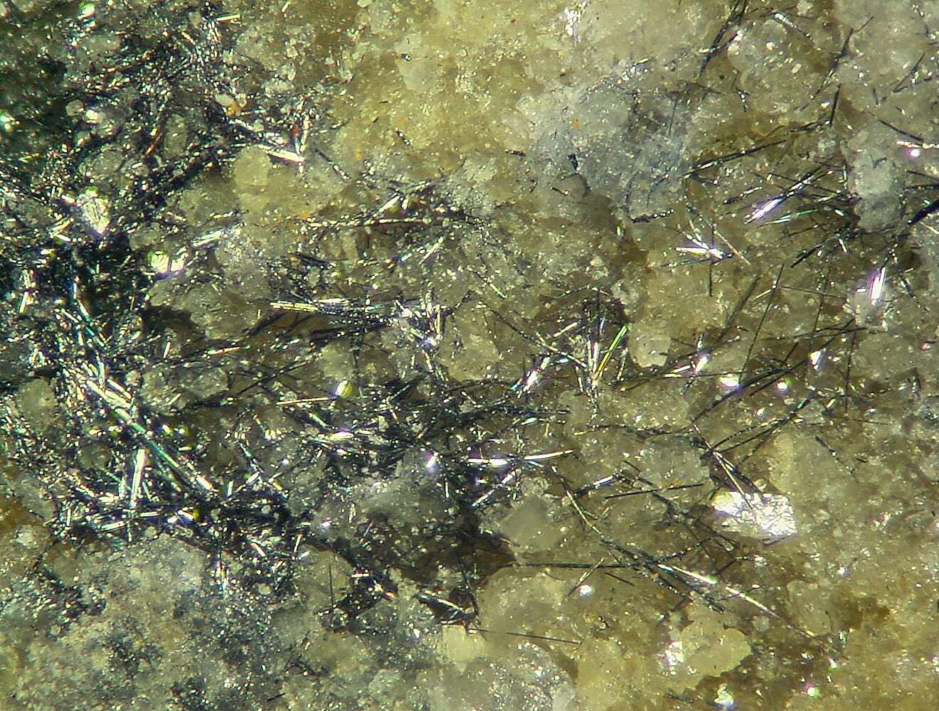 Rouxelite: Mineral information, data and localities.