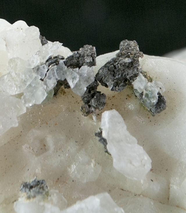 Sulvanite, Quartz, Calcite
