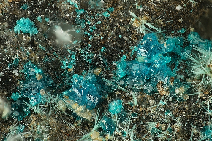 Haydeeite: Mineral information, data and localities.