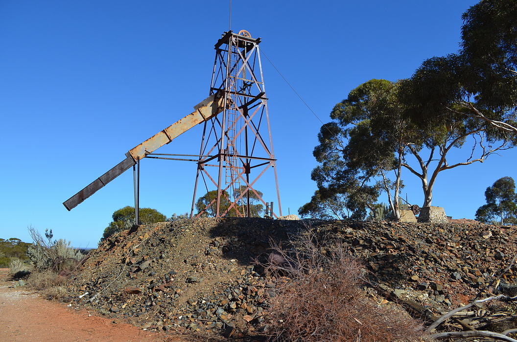 Wealth of Nations Gold Mine, Dunnsville, Dunnsville-Jaurdi Hills ...