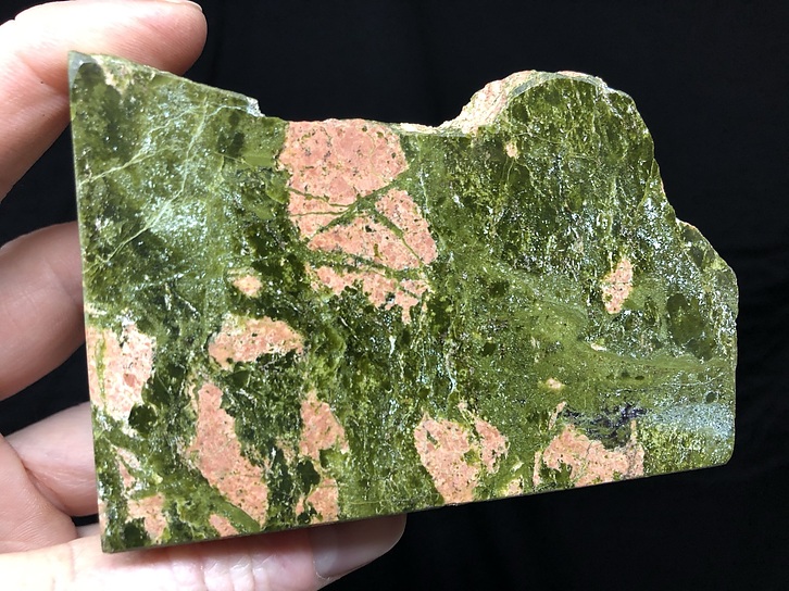 Unakite: Mineral information, data and localities.