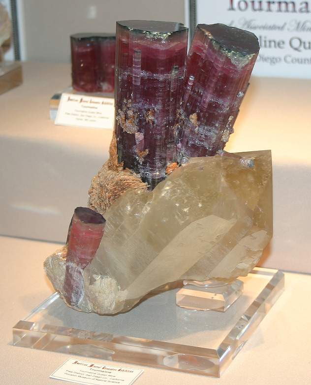 Tourmaline Queen Mine, Tourmaline Queen Mountain (Pala Mtn; Queen Mtn ...