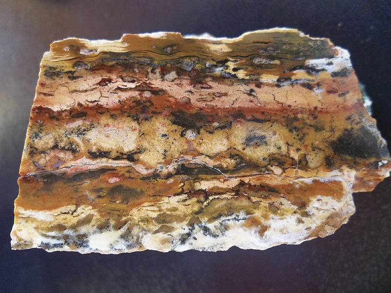 Geyserite: Mineral information, data and localities.