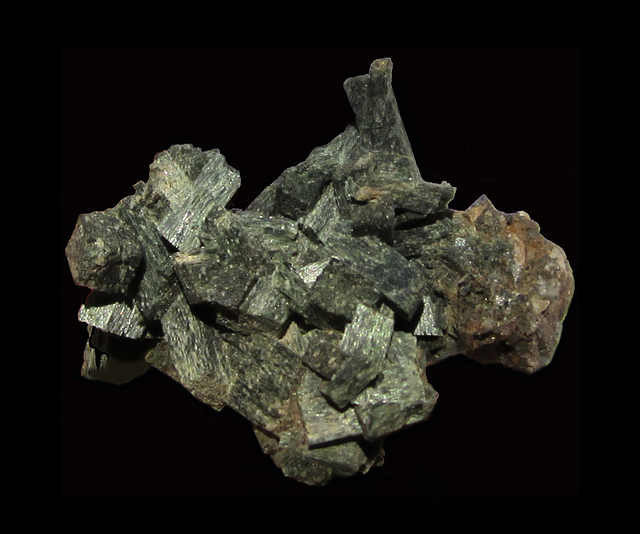 Amphibole Supergroup (Var: Uralite)