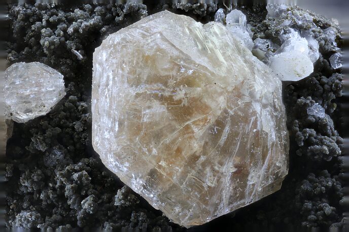 Gmelinite Subgroup: Mineral information, data and localities.