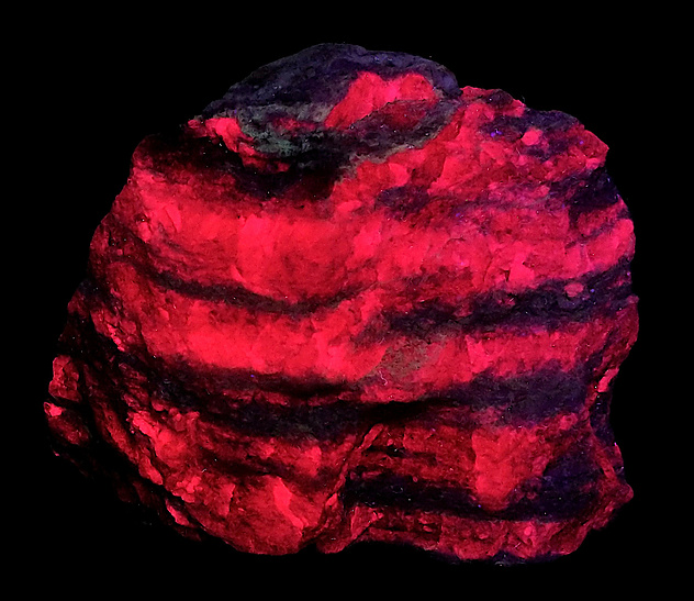 Eucryptite: Mineral information, data and localities.