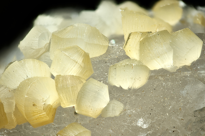 Cookeite: Mineral information, data and localities.