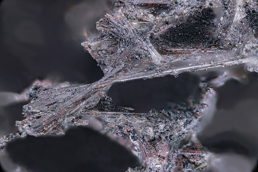 Ferrosilite: Mineral information, data and localities.