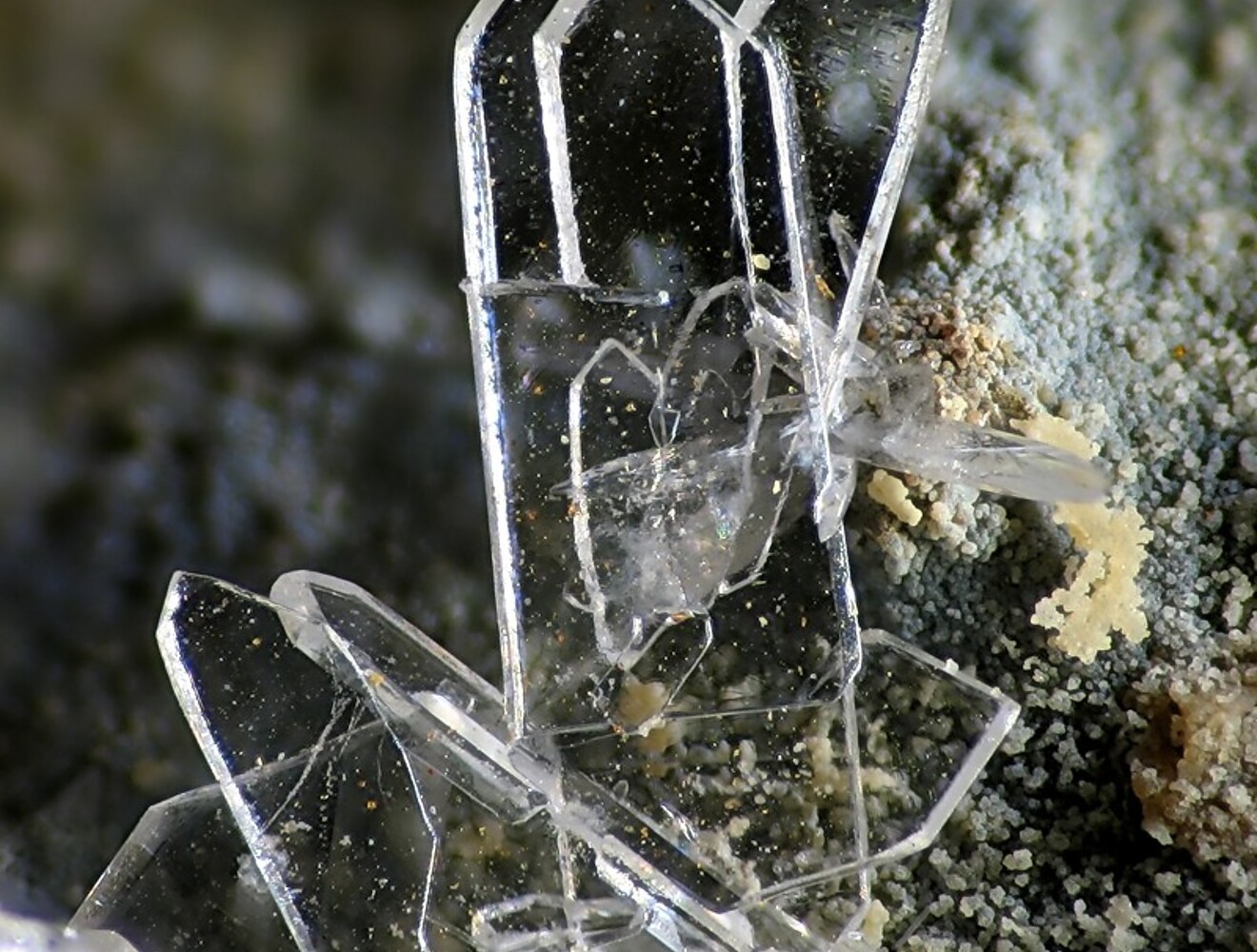 Fiedlerite: Mineral information, data and localities.