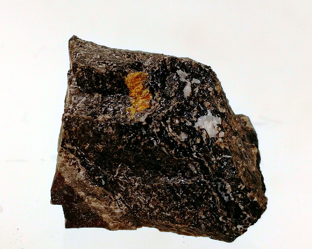 Sarkinite