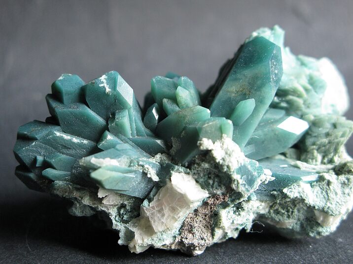 Sakur (Shakur; Chakur; Sakhur), Sangamner, Ahilyanagar District ...