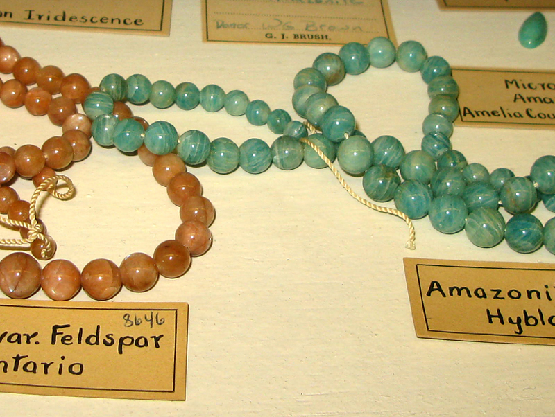 Albite (Var: Peristerite), Microcline (Var: Amazonite)