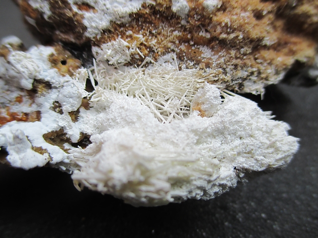 Hydrozincite