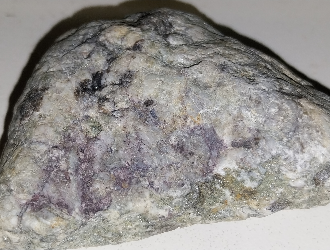 Identity Help : Construction site material. Quartz-chlorite schist