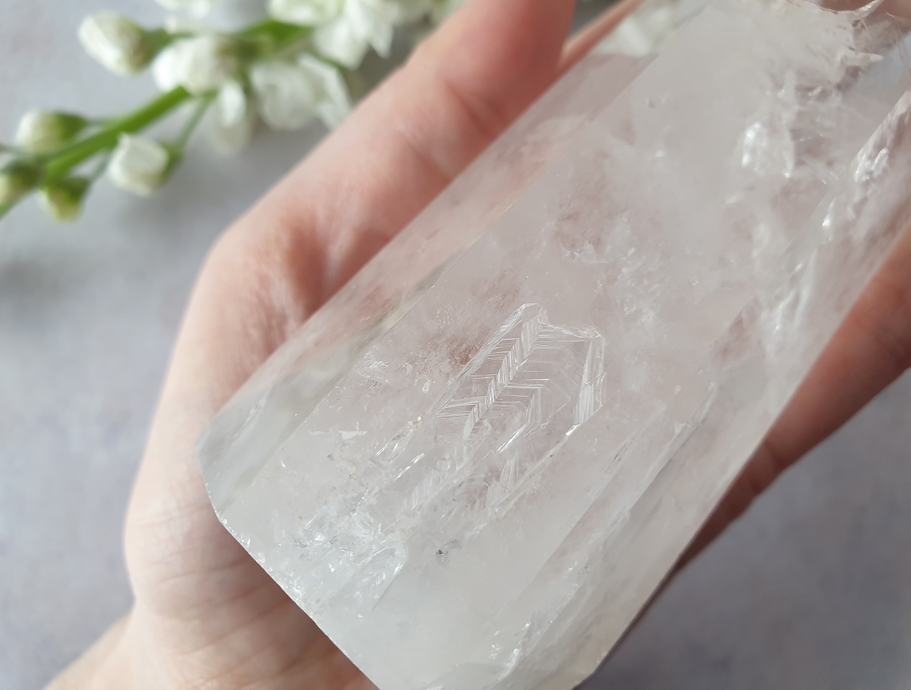 General : Growth pattern in Quartz