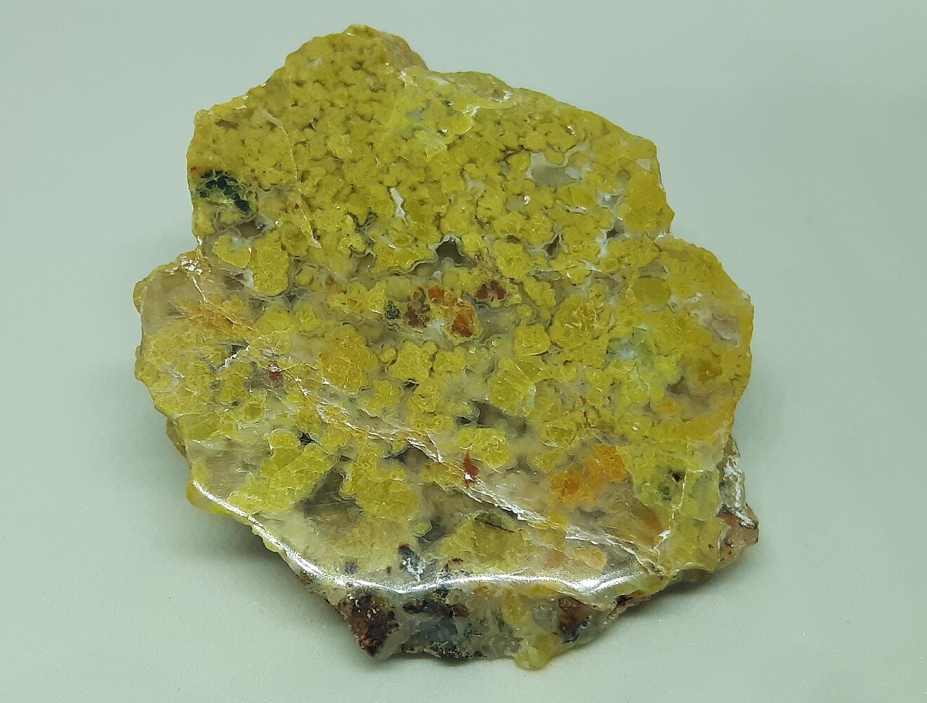 Identity Help : Quartz with yellow inclusions