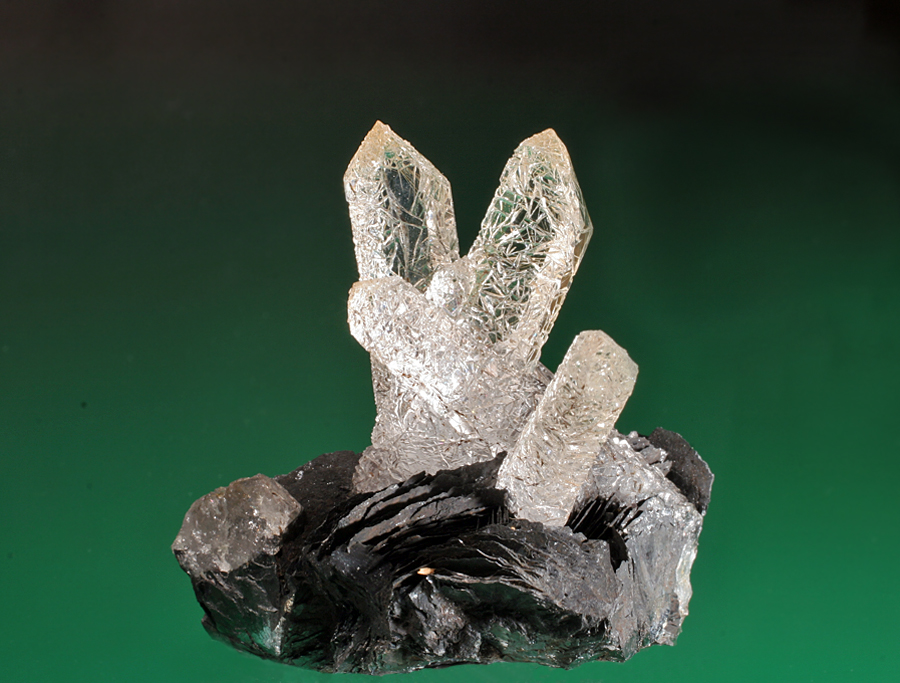 Quartz, Hematite Lechang Mine, Lechang Co., Shaoguan, Guangdong, China ...